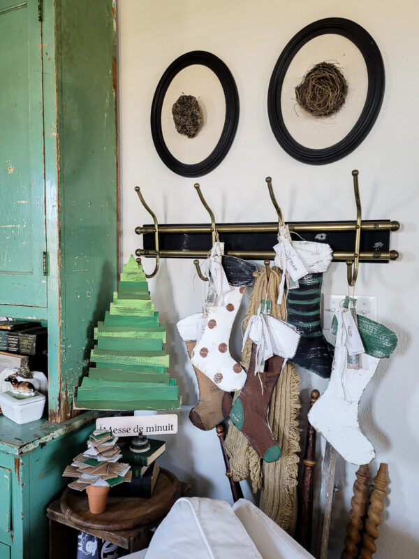 DIY Stockings from Cardboard for a Budget-Friendly Christmas - Kim ...