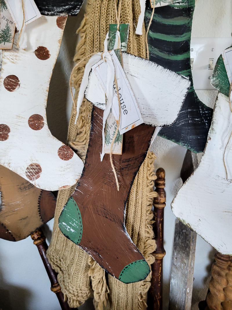 DIY Stockings from Cardboard for a Budget-Friendly Christmas - Kim ...